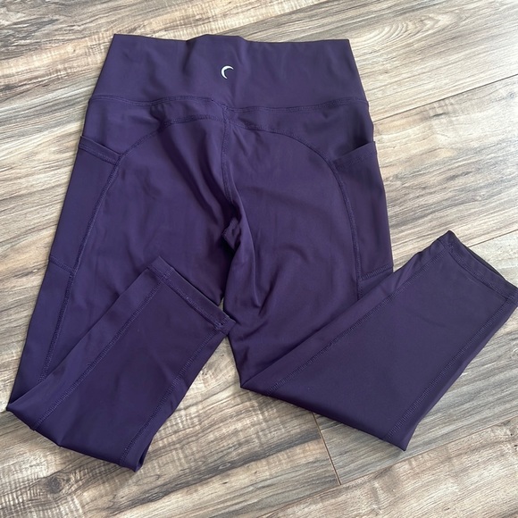 ZYIA | Pants & Jumpsuits | Zyia Pocket Leggings | Poshmark